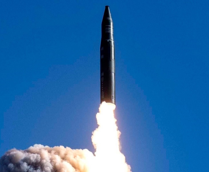 Các hình ảnh đầu tiên về Trung Quốc phóng tên lửa đạn đạo liên lục địa